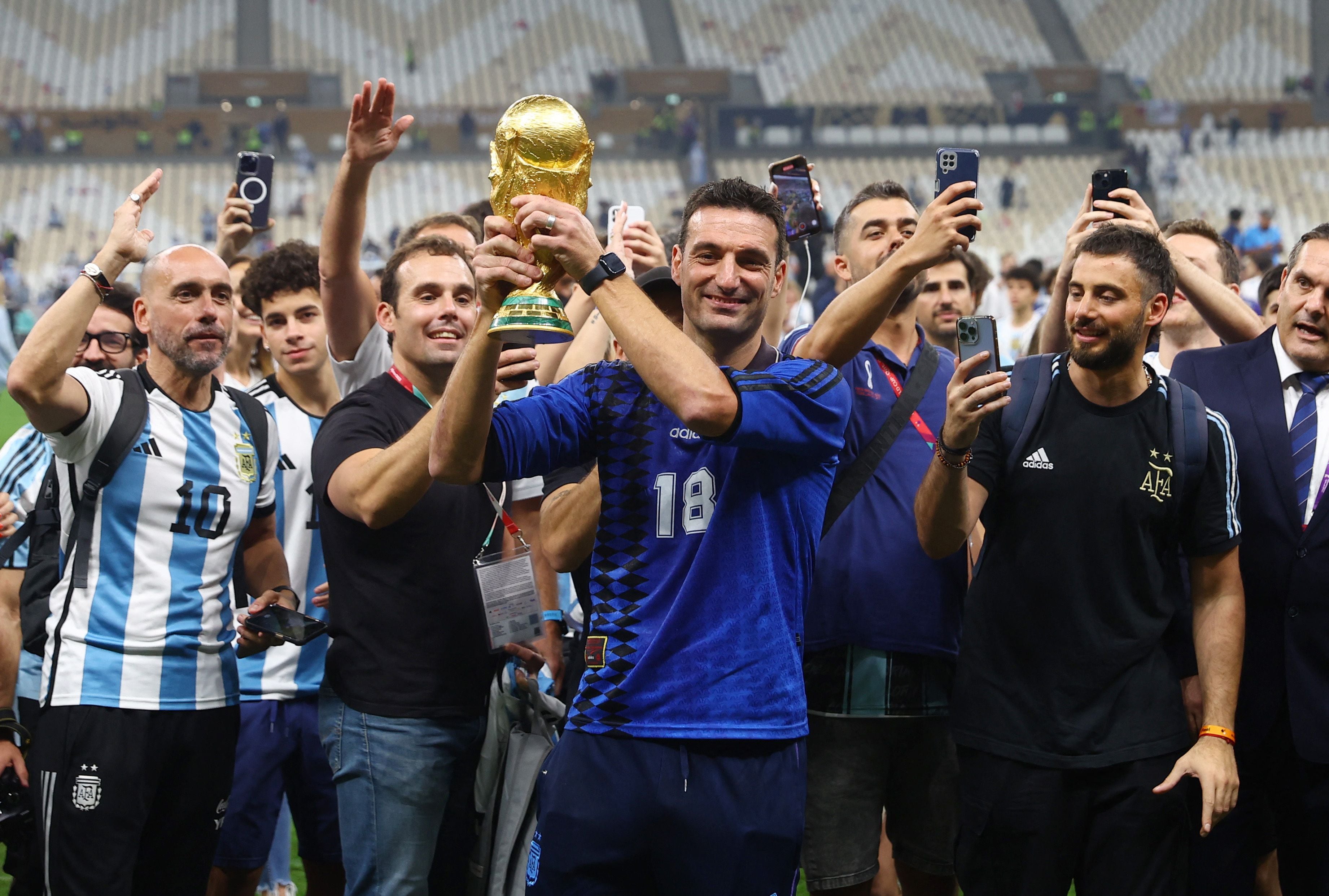 La Curiosa Historia Detrás De La Camiseta Que Se Puso Lionel Scaloni 4494