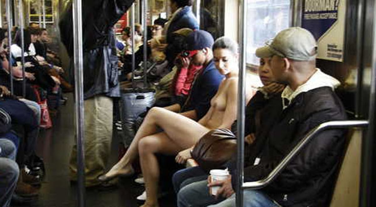 Imágenes De La Mujer Que Se Toma Fotos Desnuda En La Calle Infobae